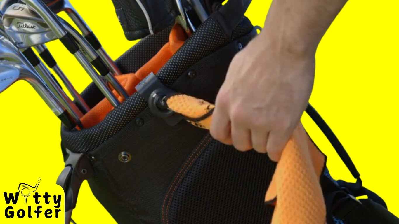 How to Use a Frogger Golf Towel - Witty Golfer